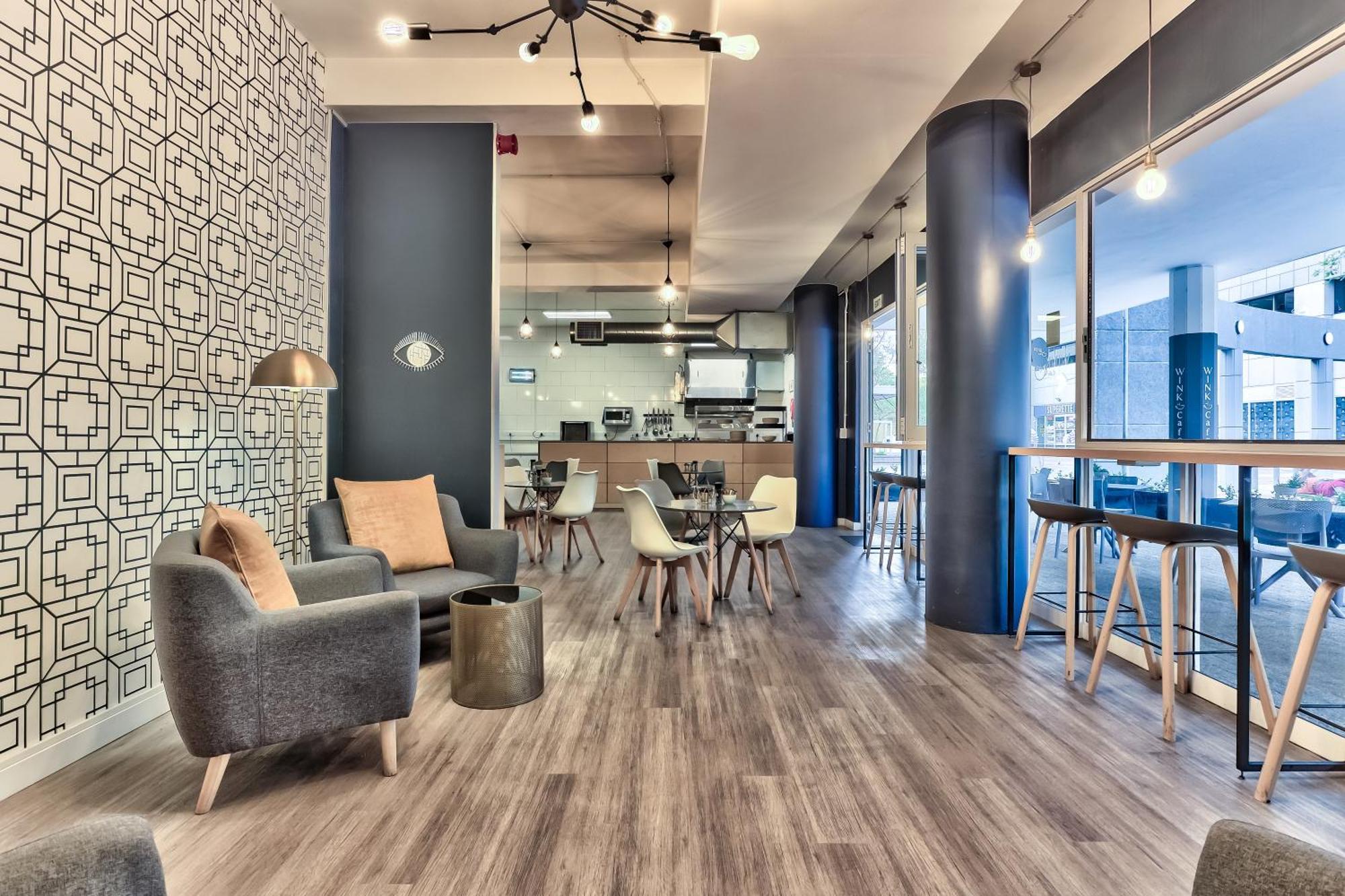 WINK APARTHOTEL ONE THIBAULT CAPE TOWN